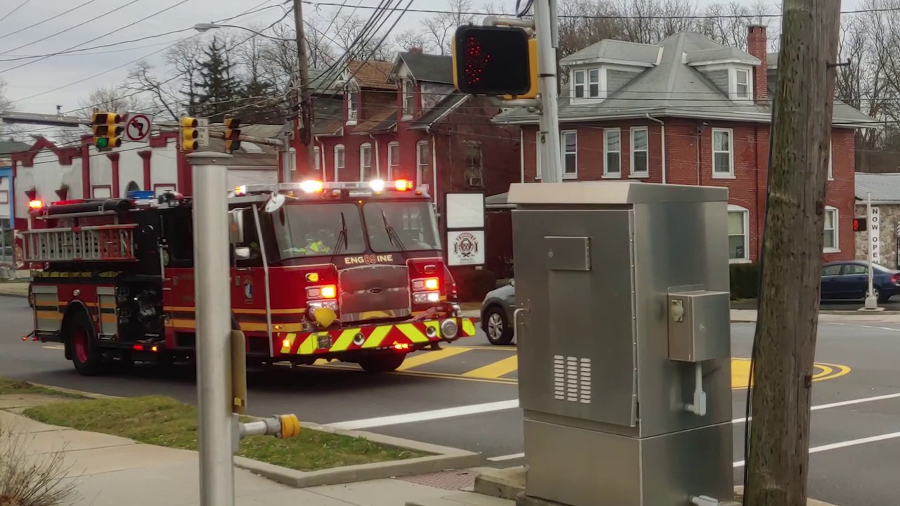 TSFRS Engine 85 Responds to a Fire Alarm - Sinking Spring, PA - YouTube