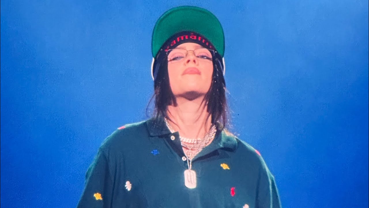 Billie Eilish HIT ME HARD AND SOFT the world tour intro, Cincinnati, OH ...