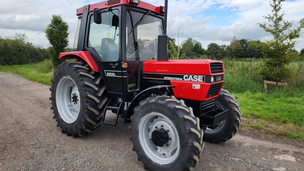 case 885xl tractor - YouTube