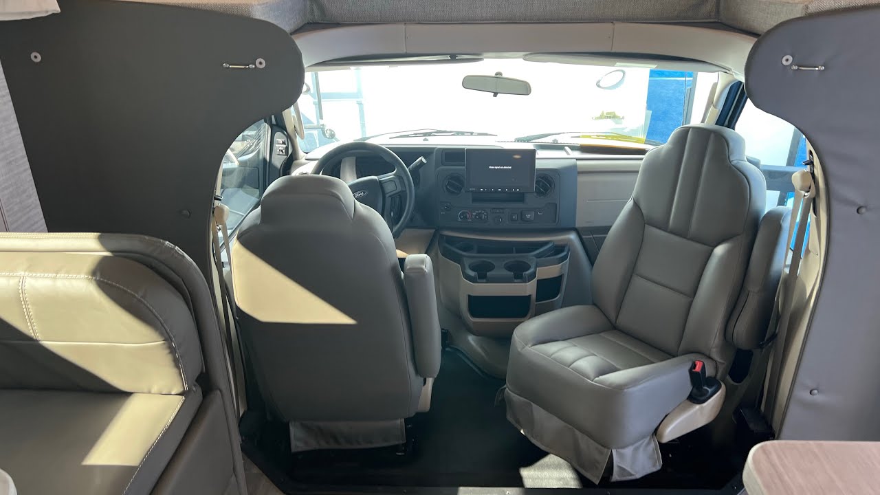 Jayco Greyhawk 30Z Class C Motorhome .. quick walk through - YouTube