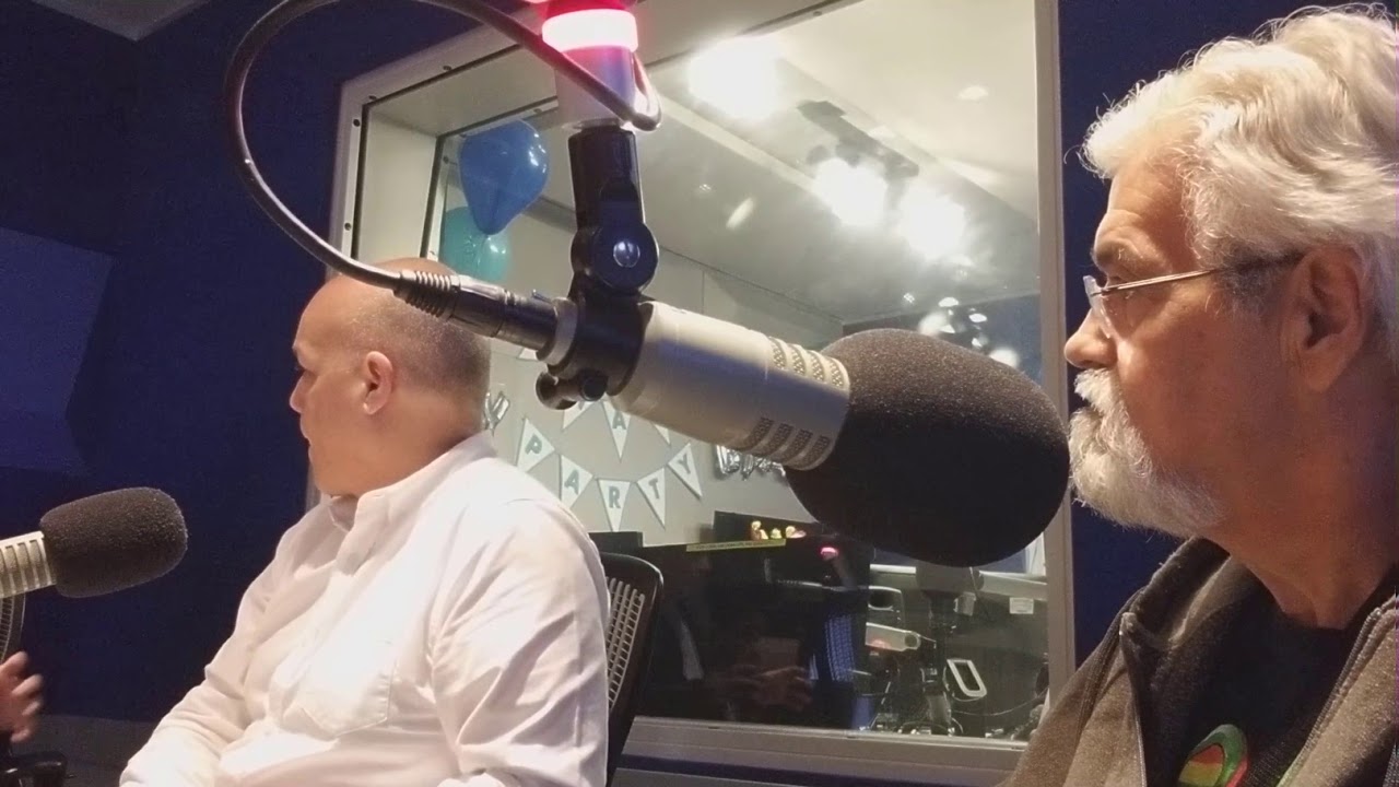 2018 M03 Alejandro Marcano entrevista a Robert en Radio Mambí - YouTube