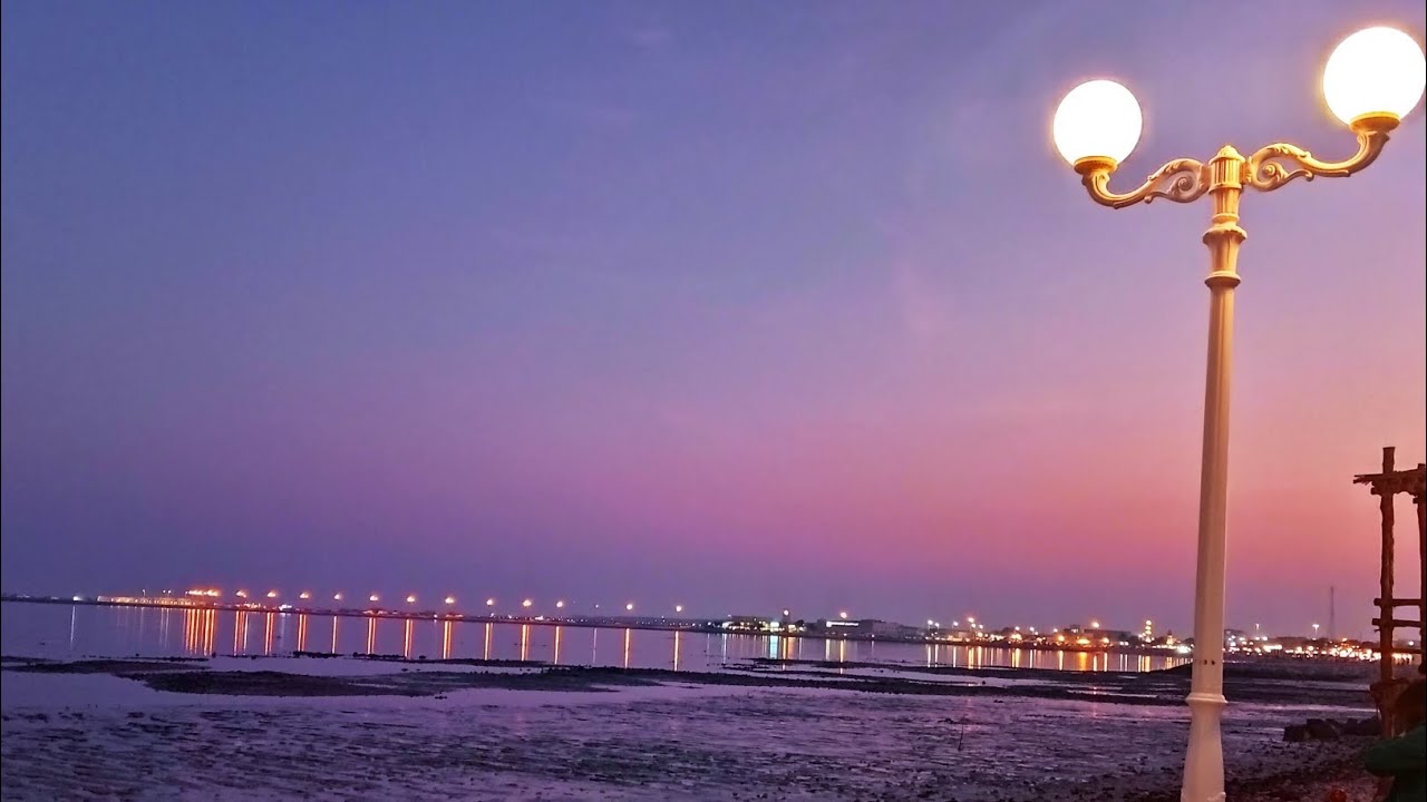 wakra beach ⛱️🏖️ evening time lovely 😍 view #doha #qatar. - YouTube