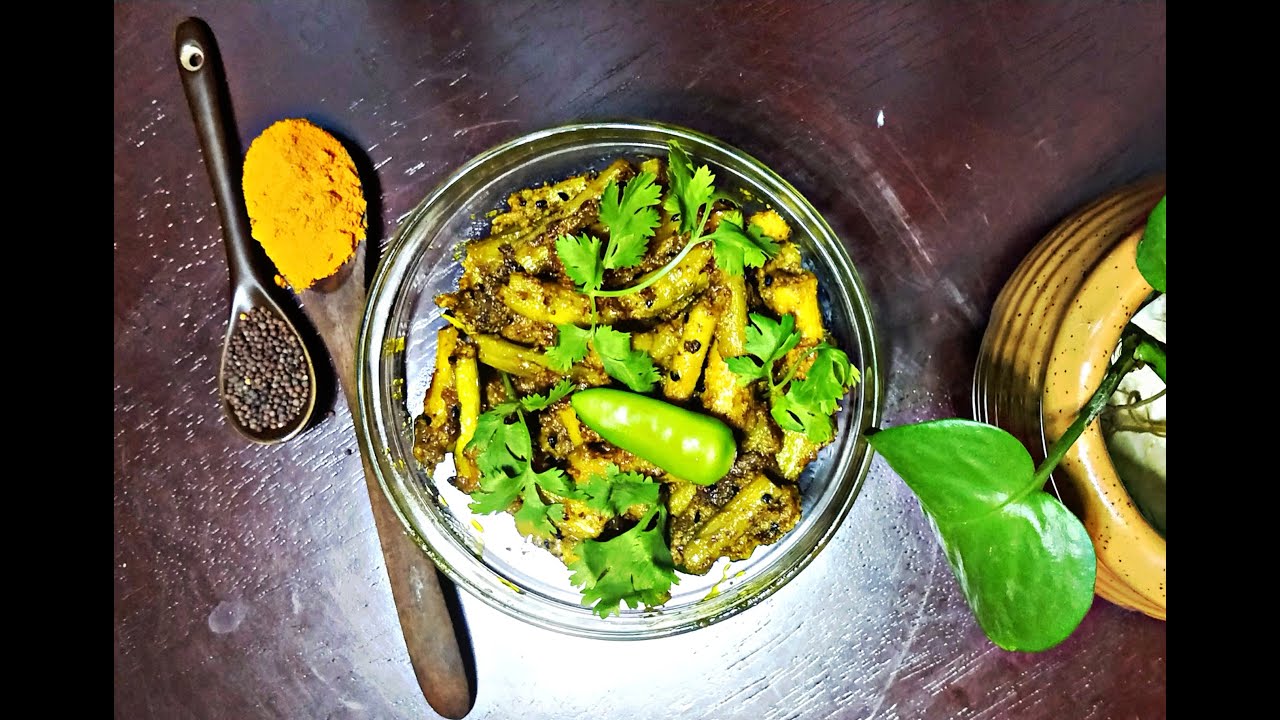 Arum Lobe/ Taro Stolon (KOCHUR LOTI) with Mustard Paste PURE VEGETARIAN ...