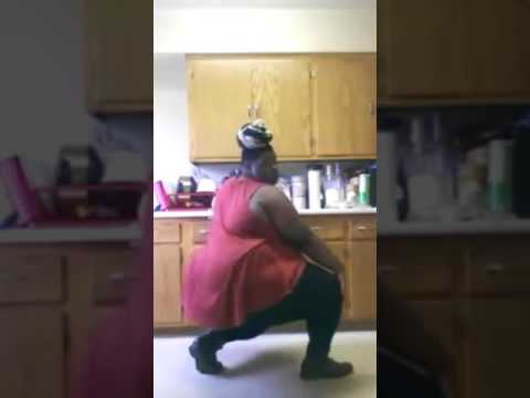 Fat women dance in haryanvi song 2016 - YouTube