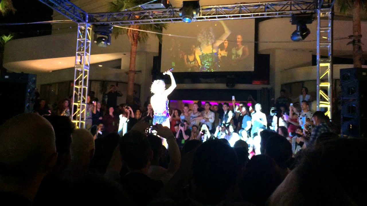 RuPaul's Drag Race Finale Party in Las Vegas - Courtney Act sings Mean ...