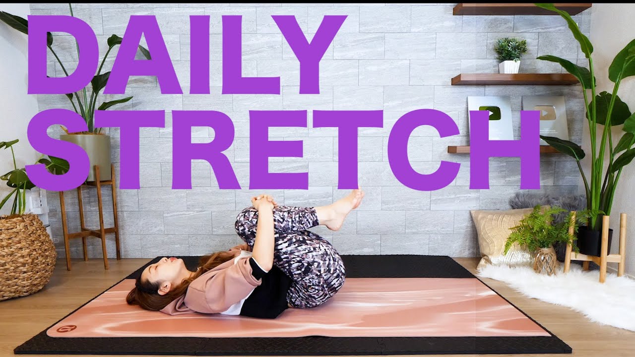 7-MIN STRETCH/ For beginners/ Easy stretch at home - YouTube