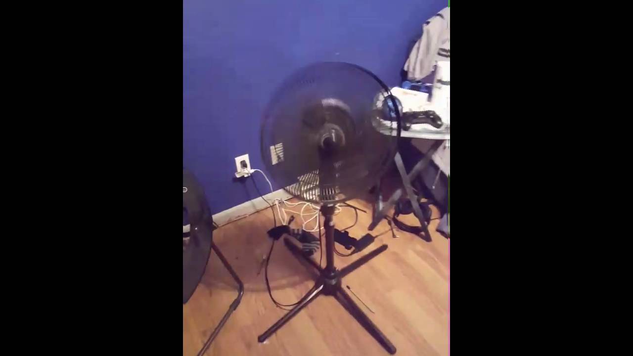 Broken Fan Tries to Kill People. - YouTube