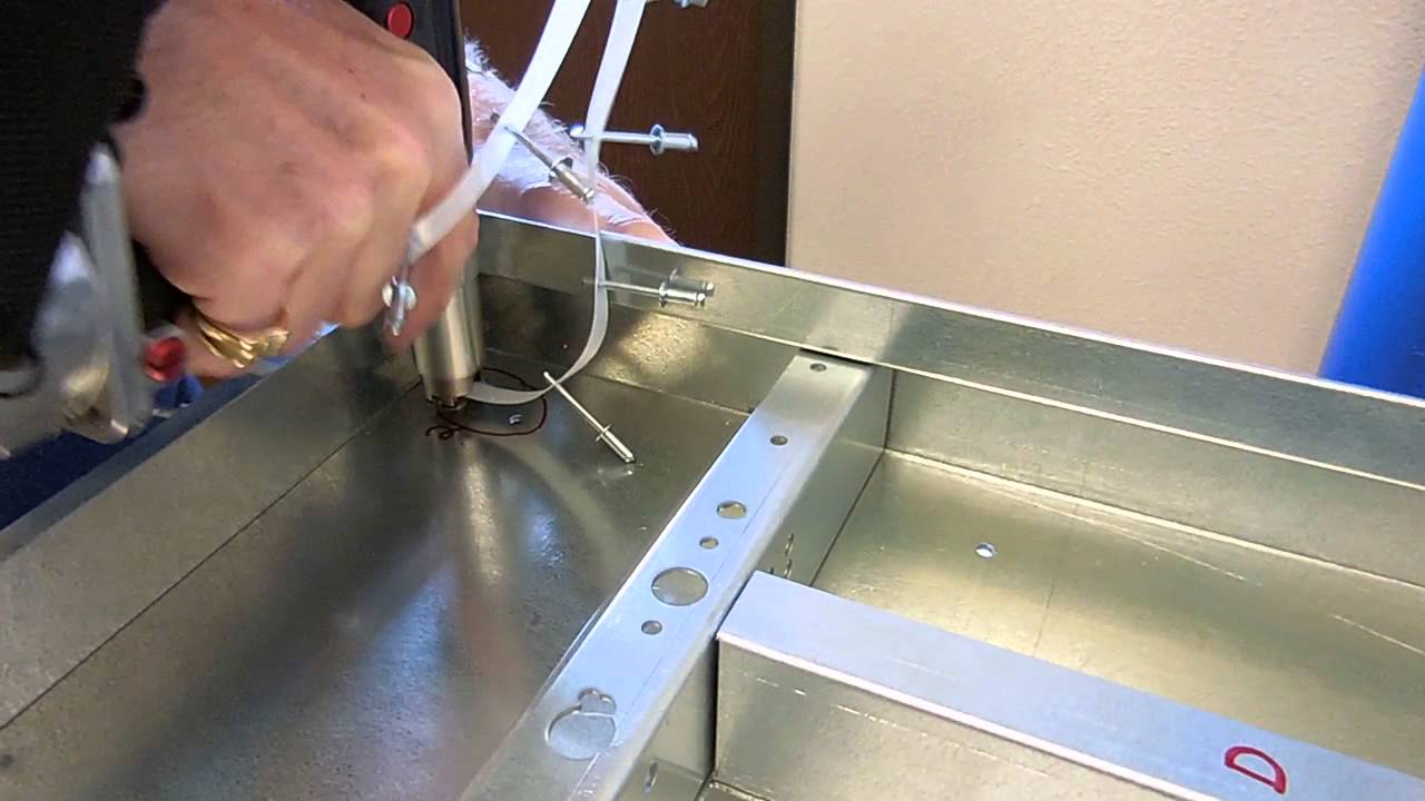 Hanson Rivet AutoFast Application Test - YouTube