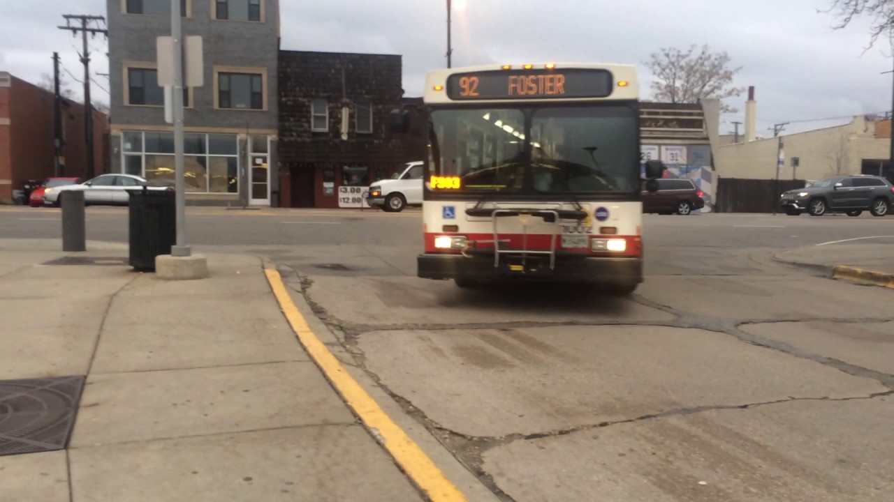 CTA D40LF New Flyer Route 92 Foster Entering Jefferson Park - YouTube