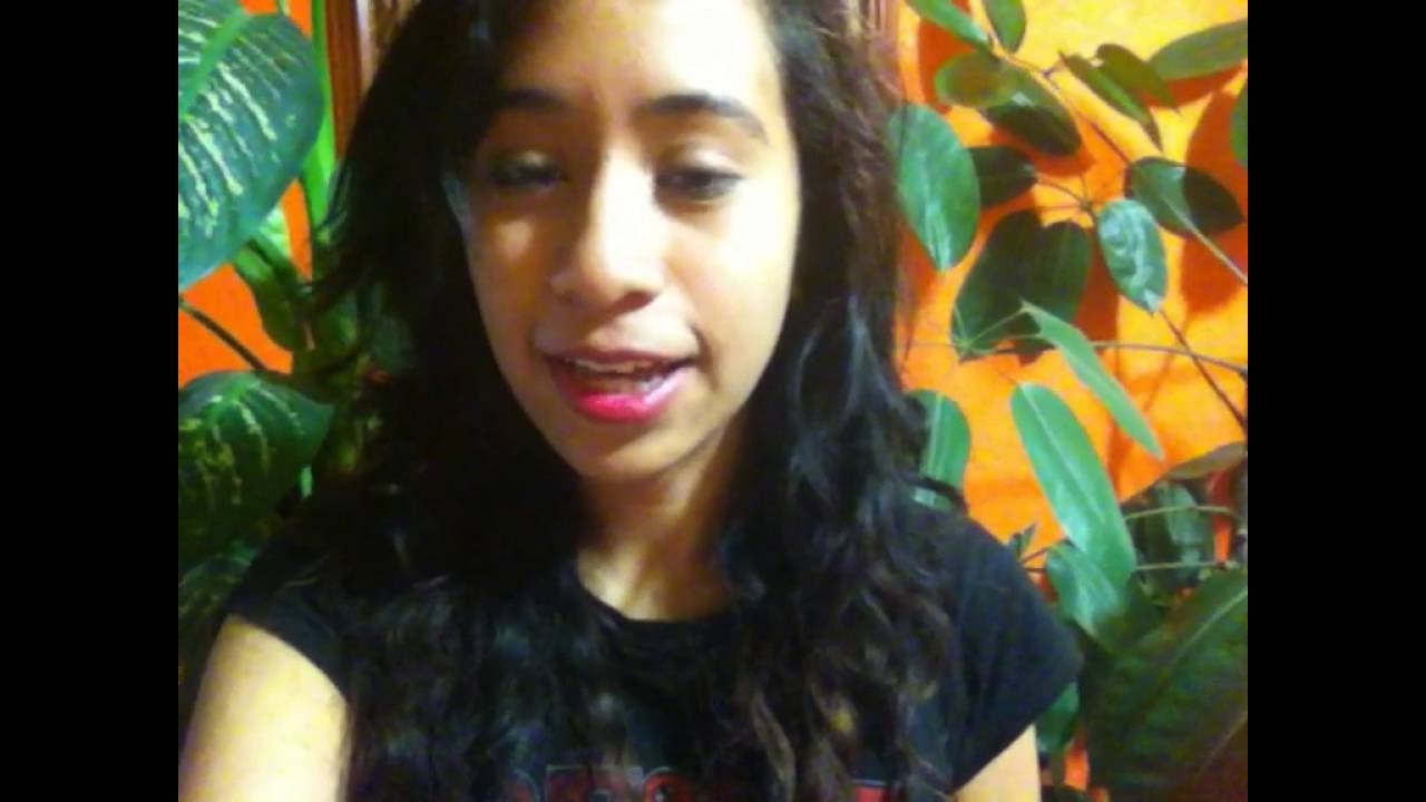 Nacos Vs Fresas by Susy & Zombi - YouTube