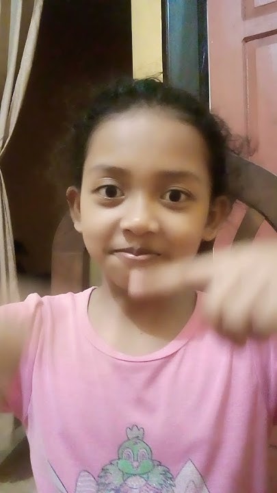 izze bro haha - YouTube