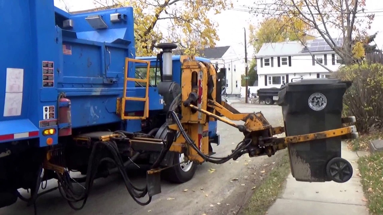 Republic Services 2033 ~ Autocar ACX Labrie 2nd Gen Automizer - YouTube