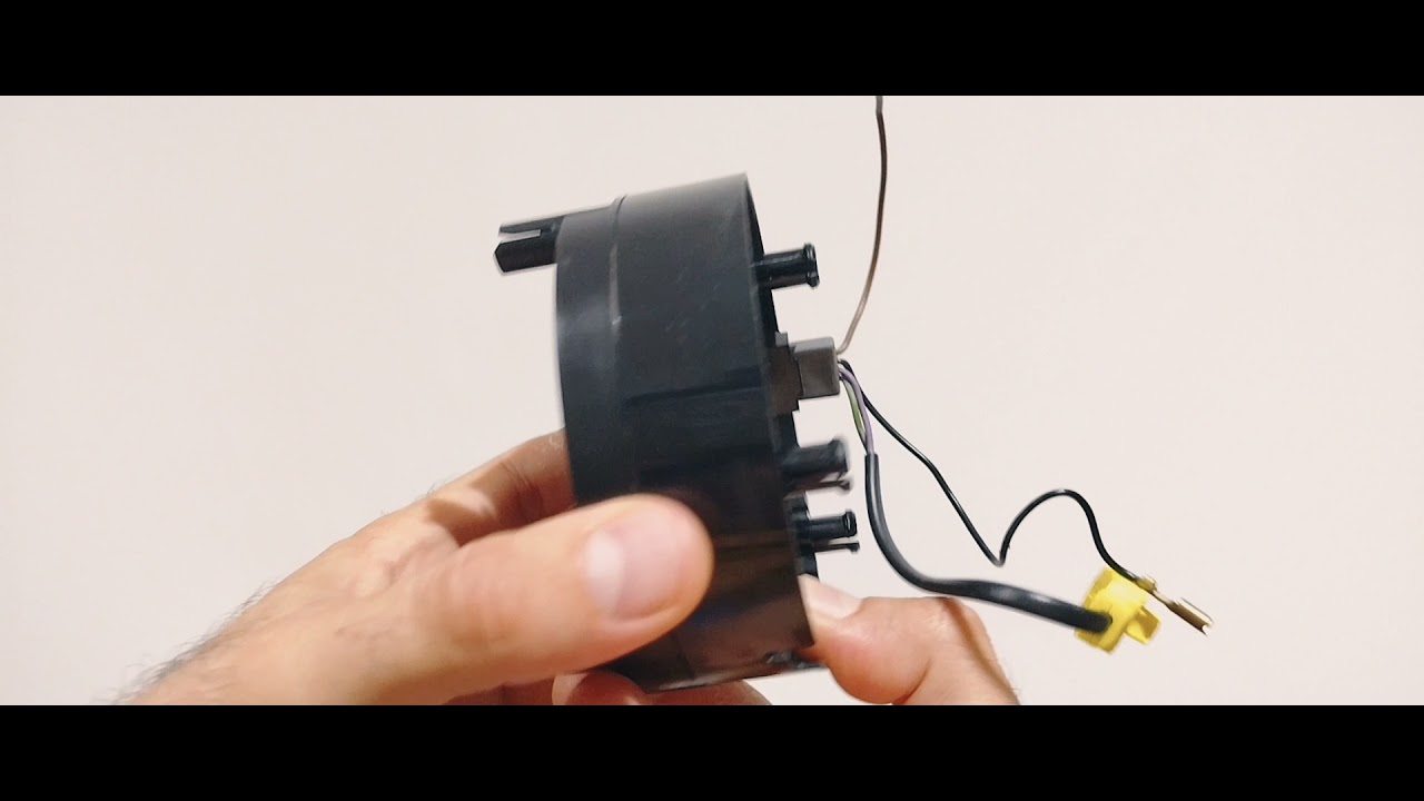Centering an Smart steering angle sensor - YouTube