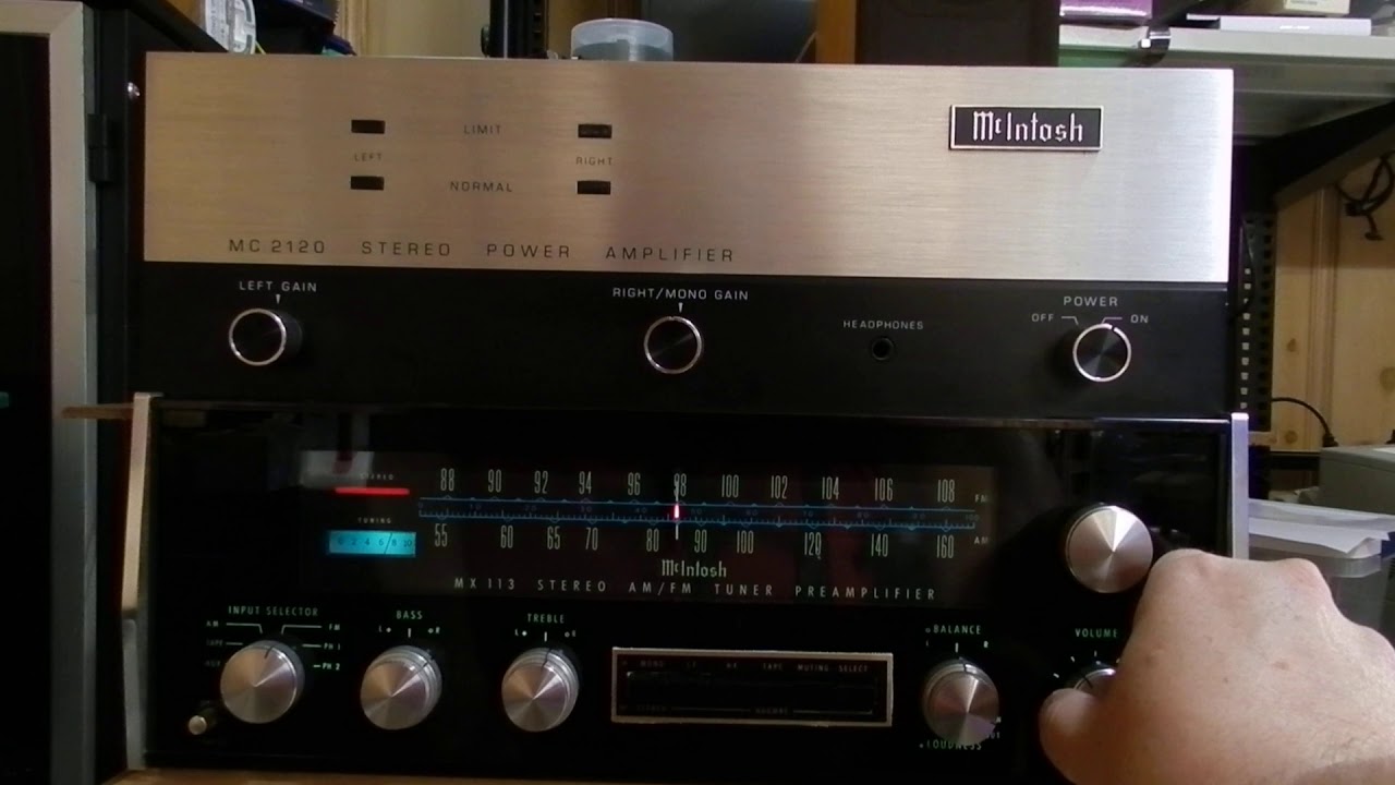 02 Mcintosh MC2120 Amplifier & MX113 Preamplifier - YouTube