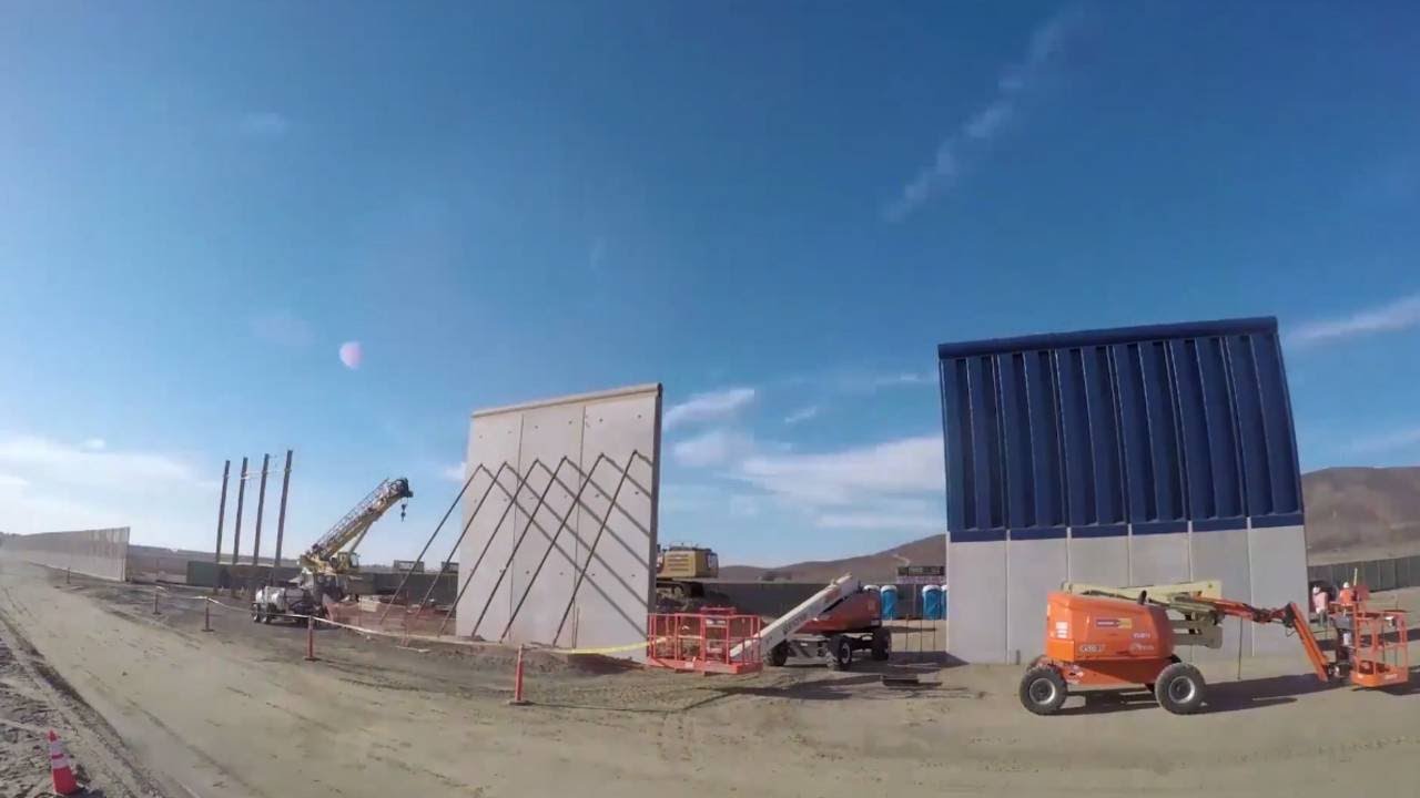 Time-lapse of border wall prototypes construction - YouTube