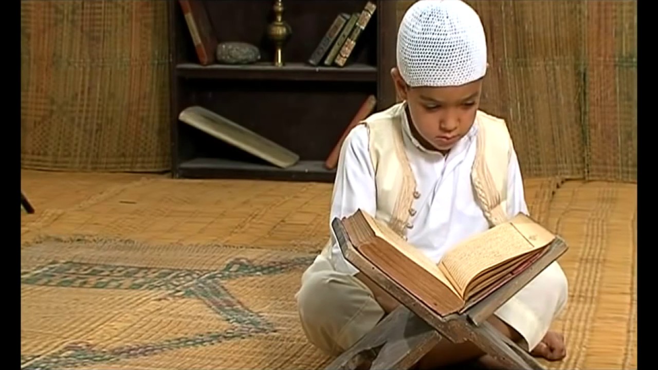 Aboulkacem Chebbi Official Trailer - YouTube