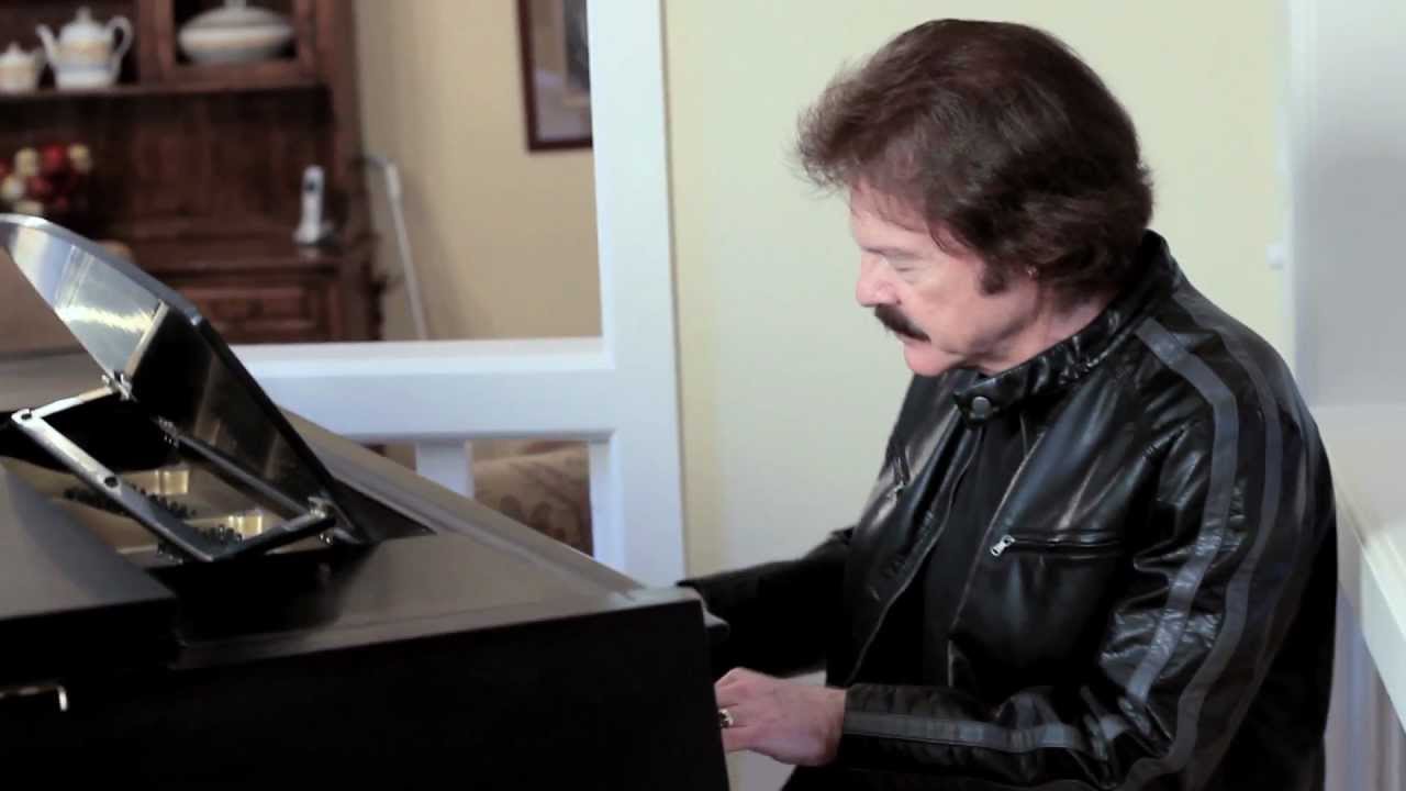 Tom Johnston (Doobie Bros.) Talks About Importants of Music and Narada ...