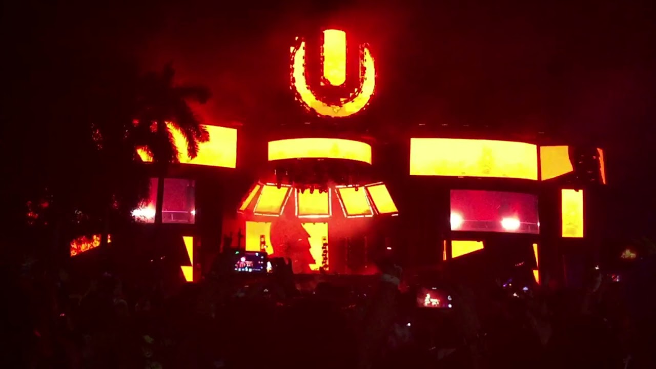 Skrillex @ Ultra Music Festival 2015 - YouTube