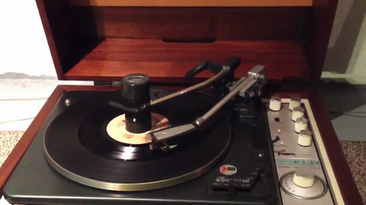 KLH Model 24 - YouTube