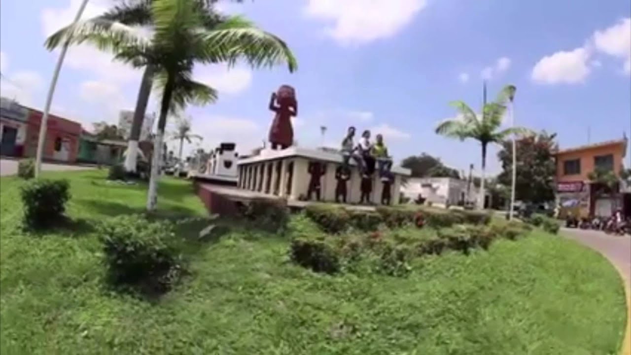 EL CIRCO : Pascual Monito cilindrero - YouTube