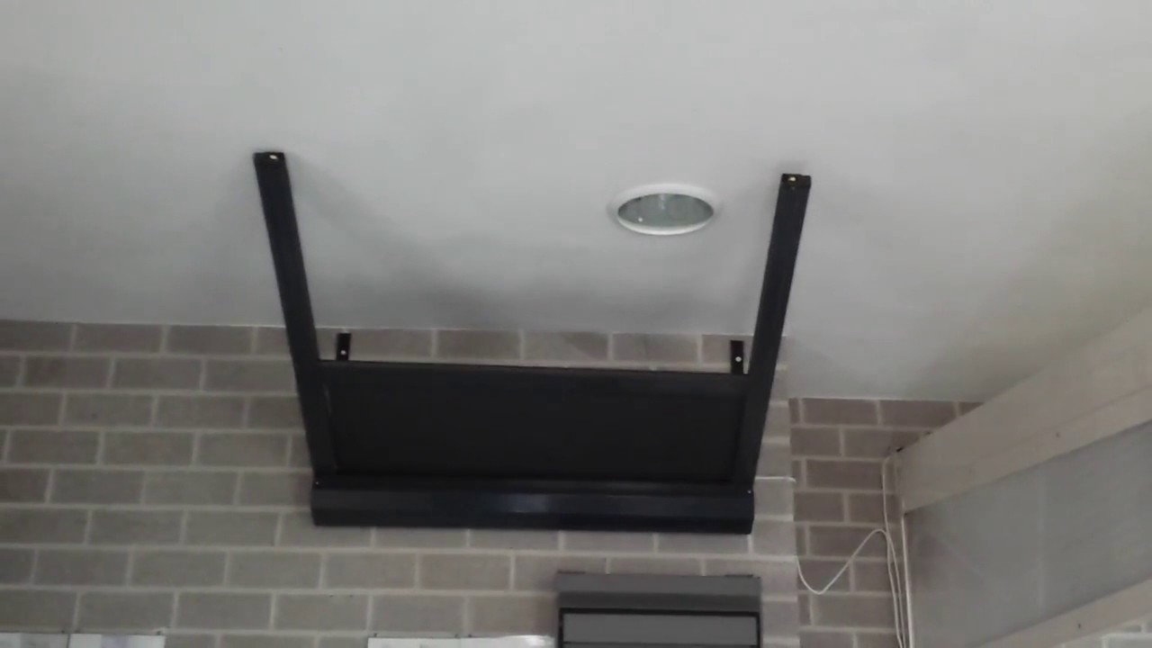 JVS Zonwering - Wind vast lock screen - YouTube