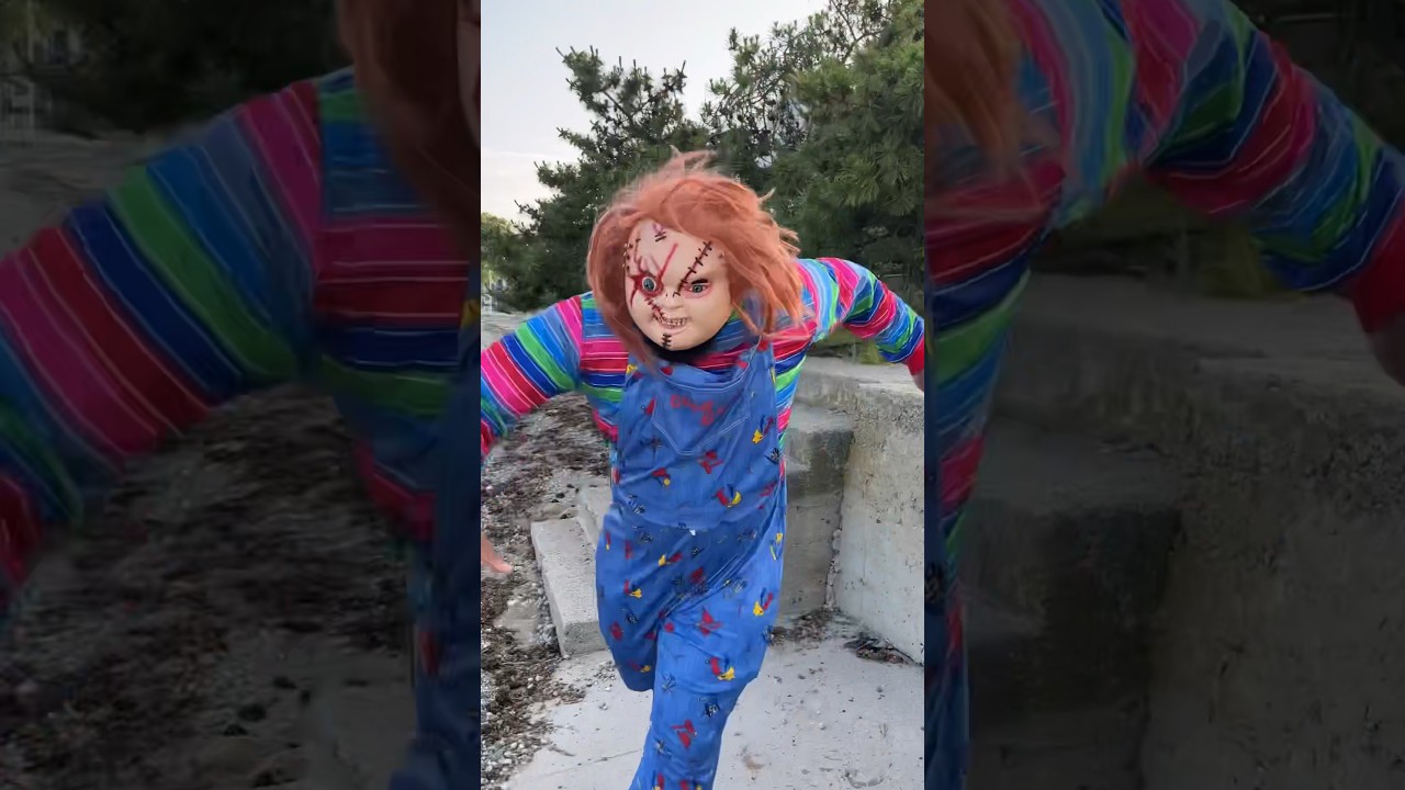 OMFG CHUCKY DAD AT THE BEACH!! #chucky #chuckydoll #goodguydollchucky # ...