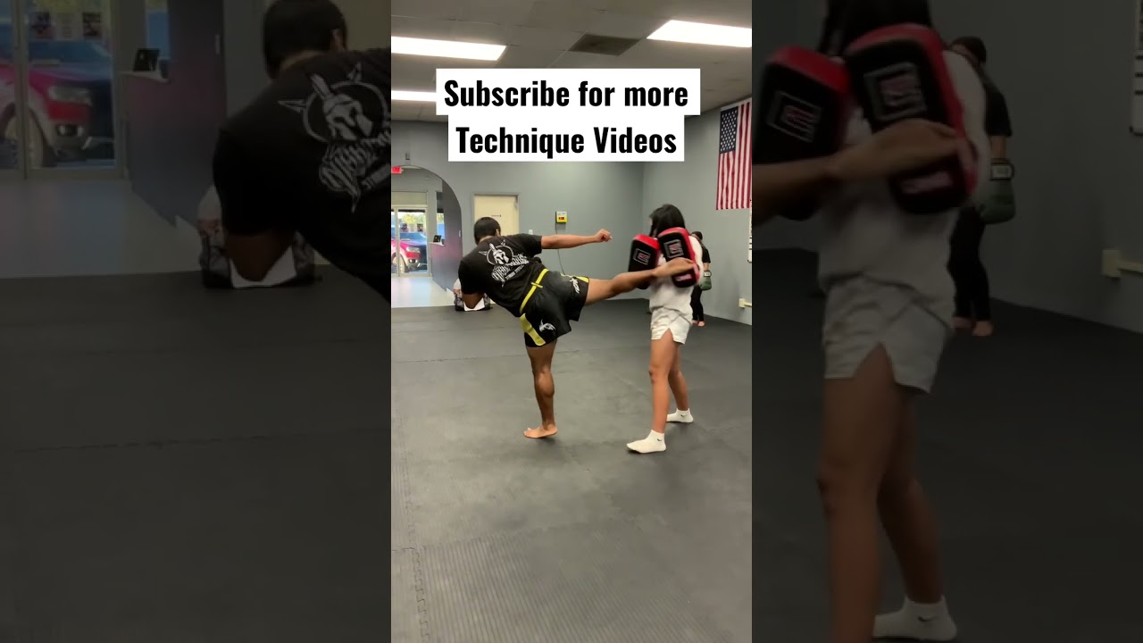 Basic Kickboxing Combo - YouTube