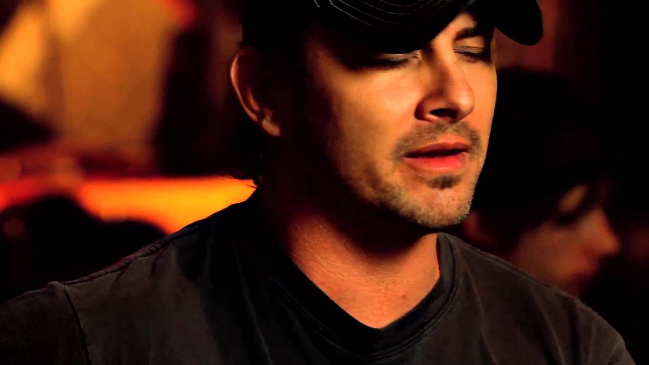 Jared Ashley - Last Train To Memphis (Acoustic Version) - YouTube