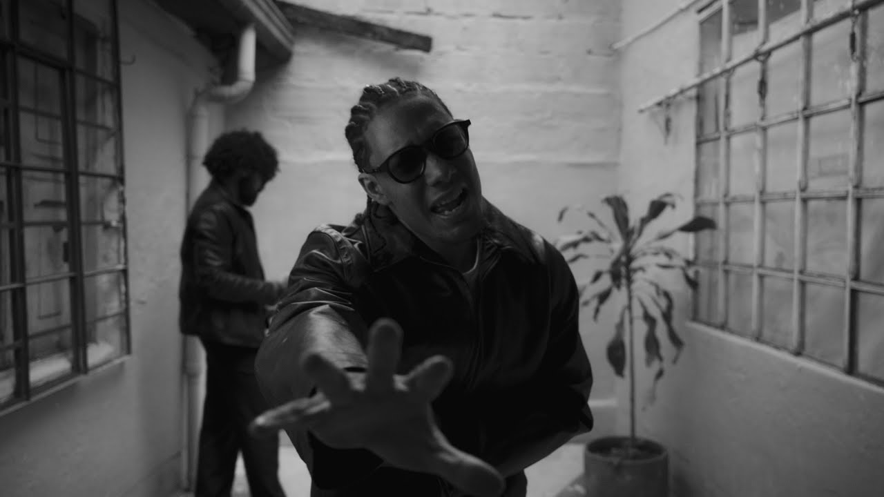 RISEN ft Verbo - Poderoso Jah - YouTube