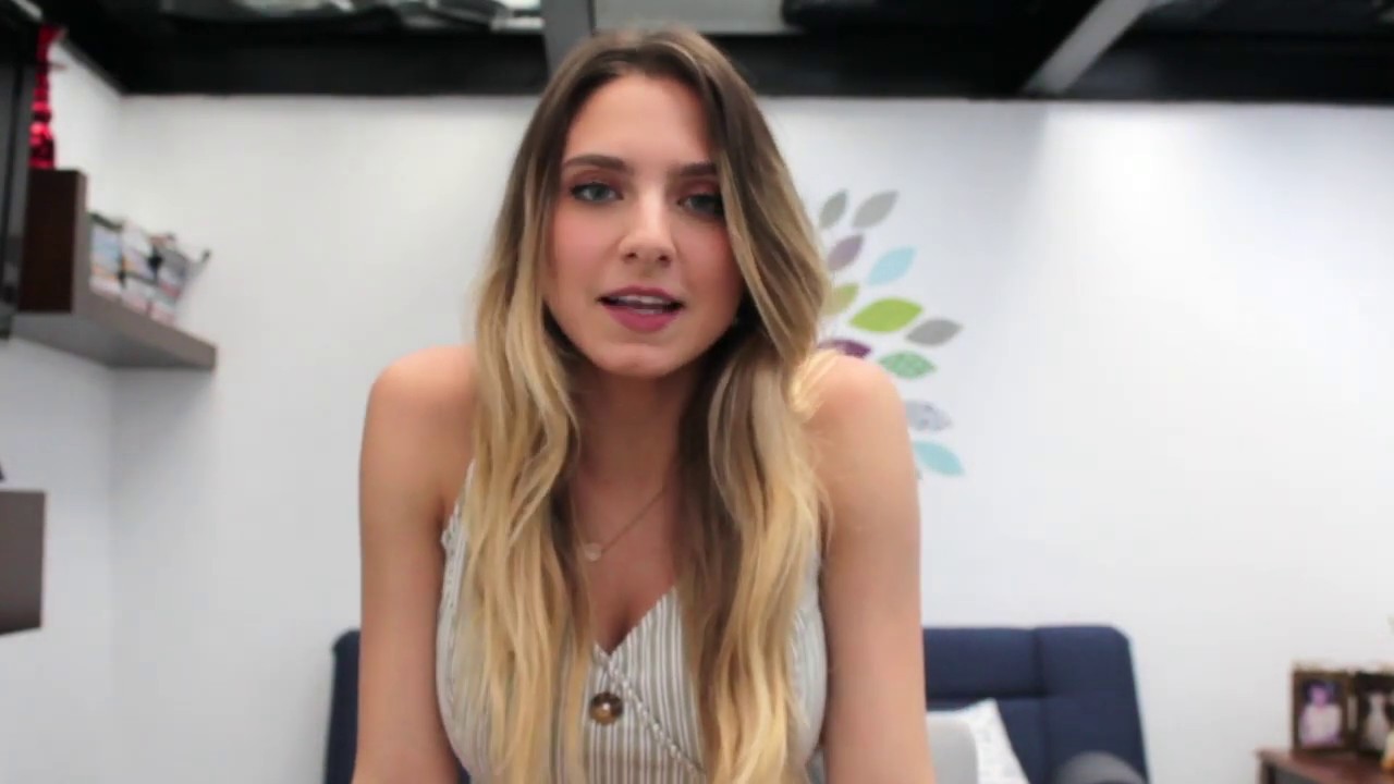 Lucy 23 UnTalento3 - YouTube