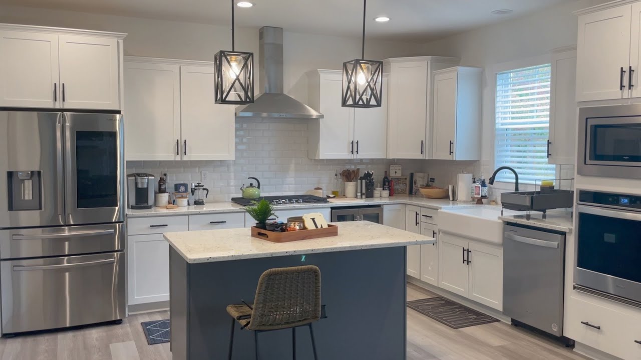 NEW HOUSE TOUR FULLY DECORATED CHEF’S KITCHEN - YouTube