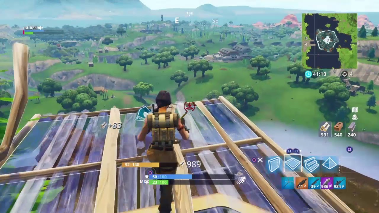 Terrain de jeu avec Noob* - YouTube