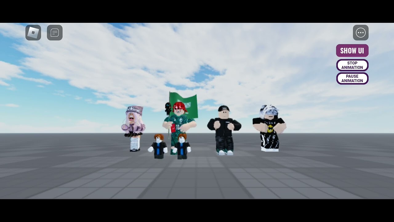 Dancing with my friends and my fav Roblox YouTuber @b3eleyy @Khsphush ...