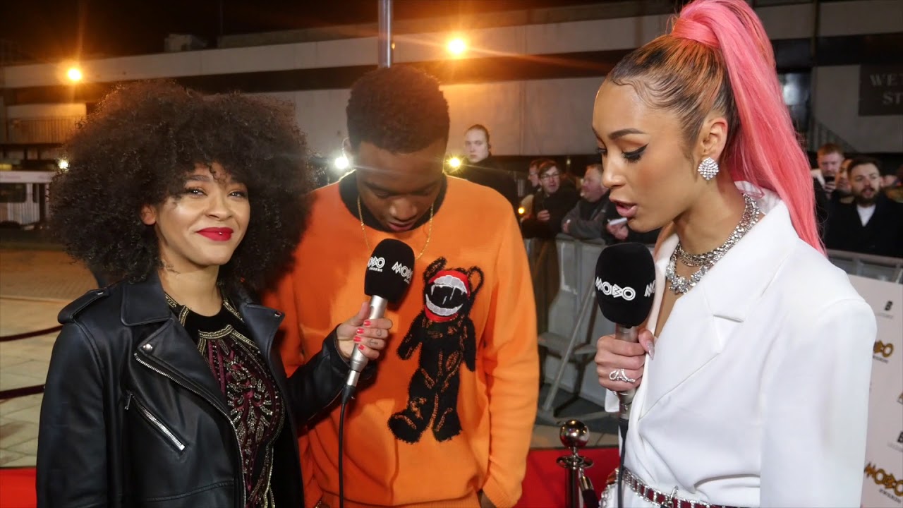 Not3s | Red Carpet Interview | 2017 MOBO Awards - YouTube