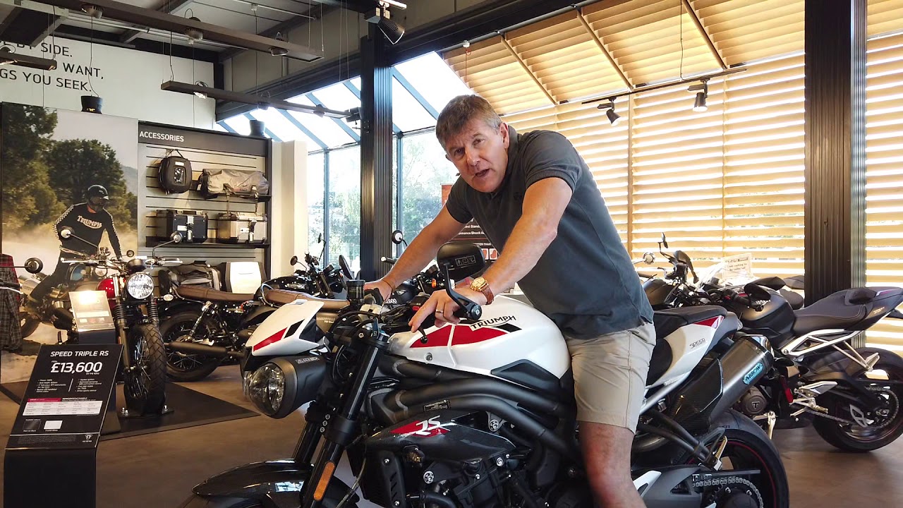 RS Speed Triple road test - Steve Deeks for PURE Triumph - YouTube