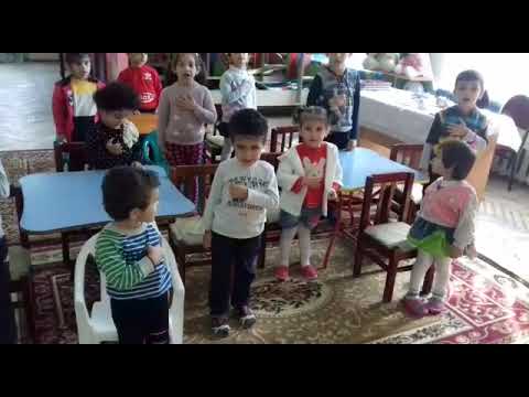 Azarbaycan hamini oxudular baxçada şirin körpeler👍👍👍💞💝💖(2)