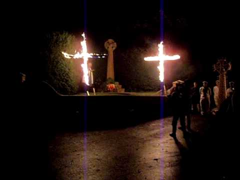Sussex Bonfire Night Celebration : Firle Bonfire Society (FBS) : Lone ...