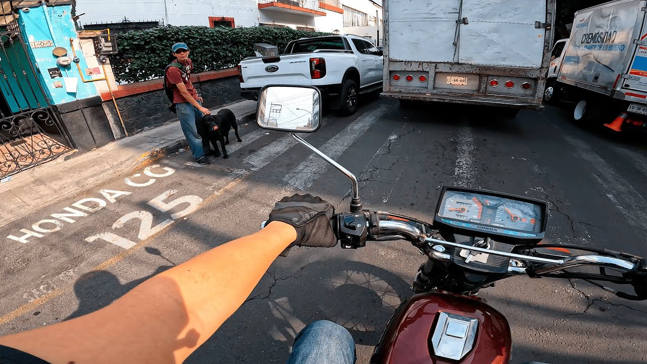 HONDA TOOL 125 / POV - YouTube