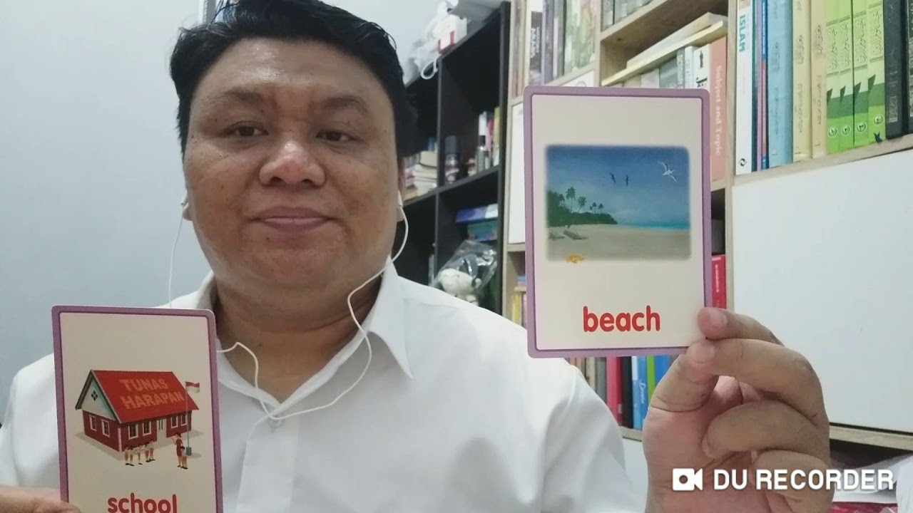 Nama nama tempat dalam bahasa Arab: penggunaan kata hunaa dan hunaaka ...