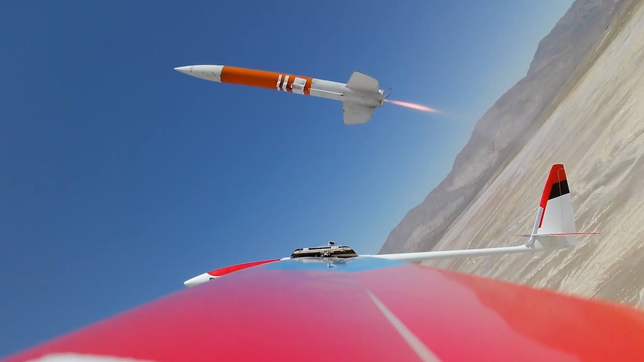 Launch DR - Dynamic air launched rocket concept - YouTube