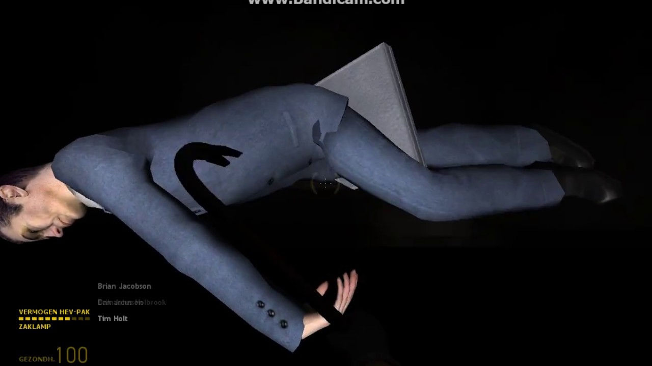 Half life 2 Hidden Area`s #5 Gman`s Hidden Location On Introduction ...