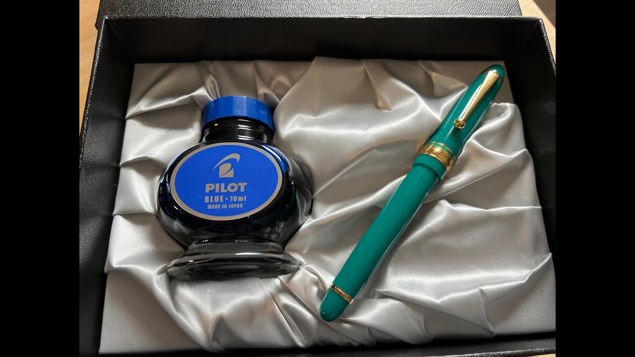 Pilot 743 Verdigris Fountain Pen unboxing and review - great pen ...