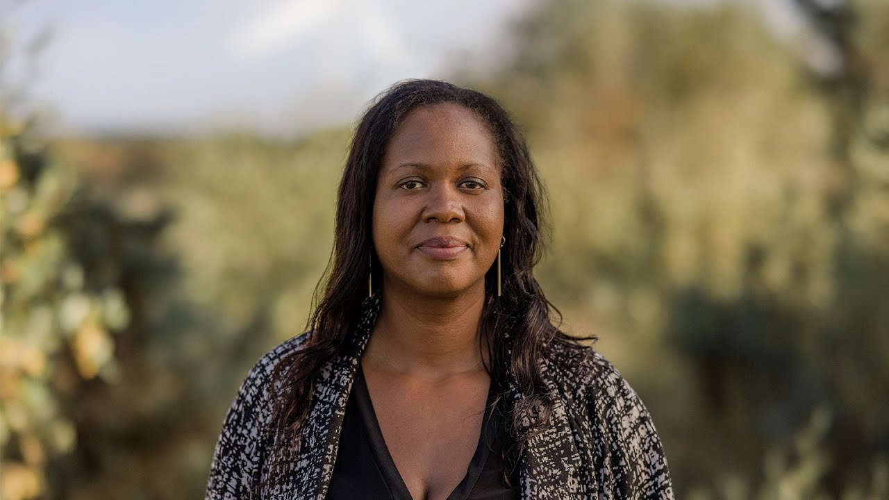 E.ON presents our Global Change Makers. Alison Simpson-White. - YouTube