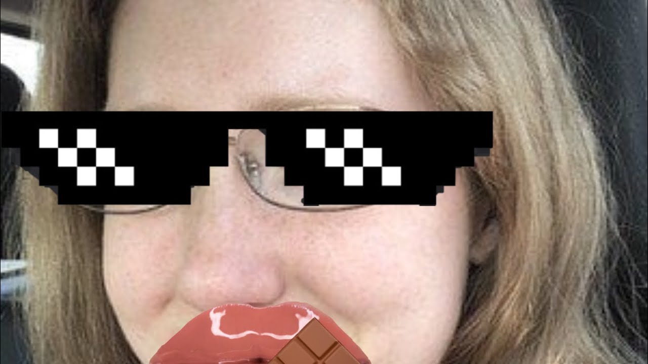 Songbird being a sassy queen for 1 minute and 25 seconds straight - YouTube