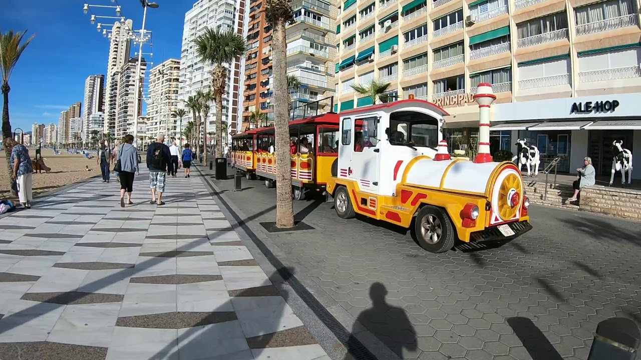 Christmas in Benidorm 2018 - YouTube