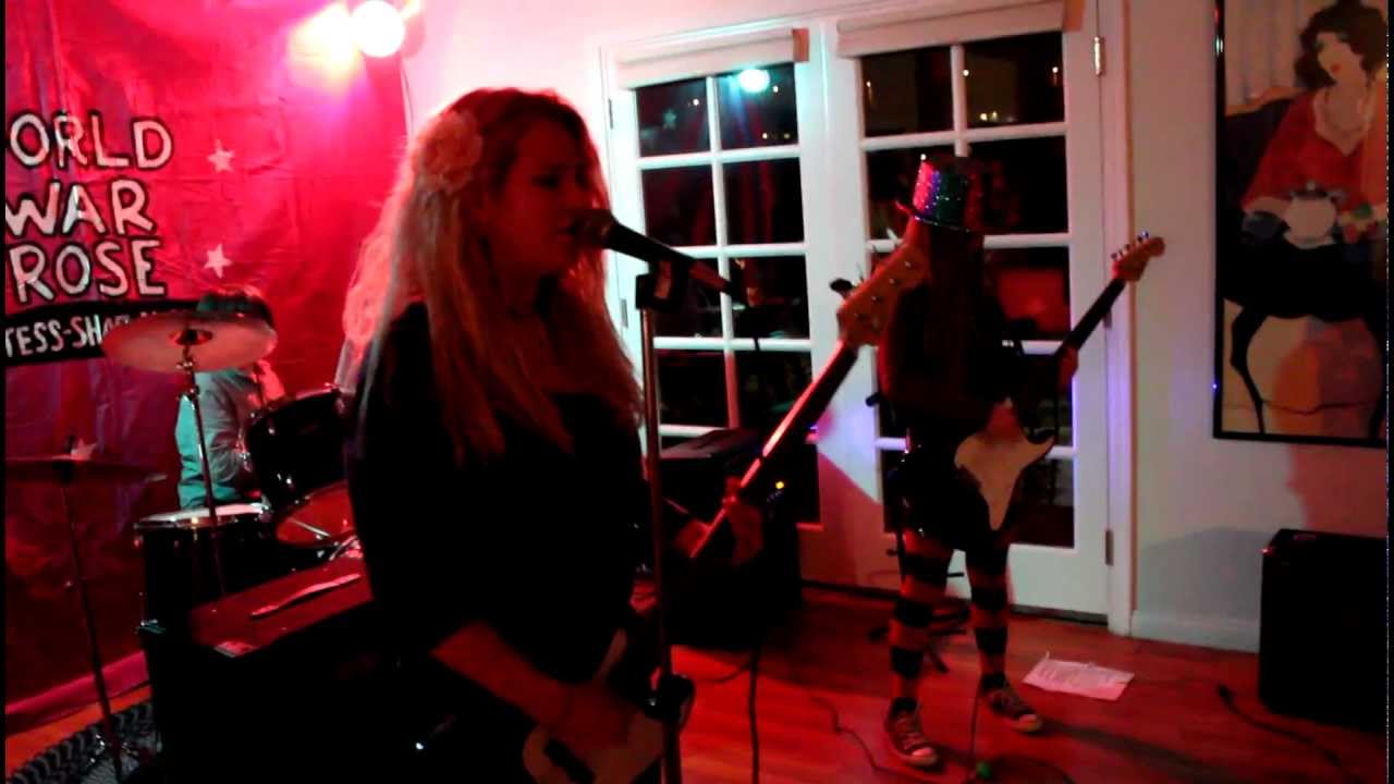 Immigrant Song by Led Zeppelin performed by World War Rose - YouTube