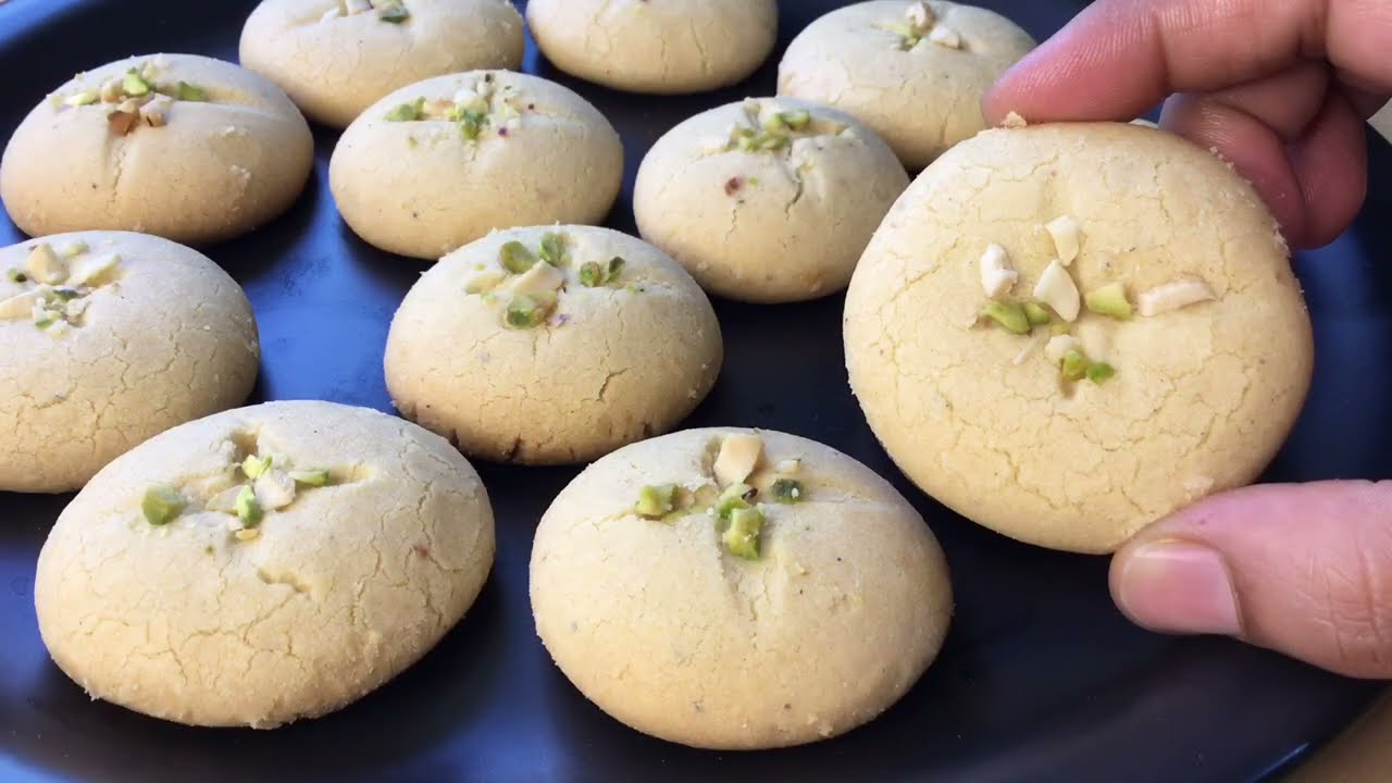 గోధుమపిండితో బేకరీలో లాంటి బిస్కెట్స్ ఇంట్లోనే ఈజీగా (With Oil ...