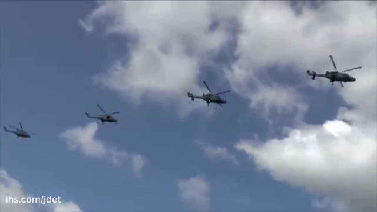 825 Naval Air Squadron: Introduction into service of the new Royal Navy ...