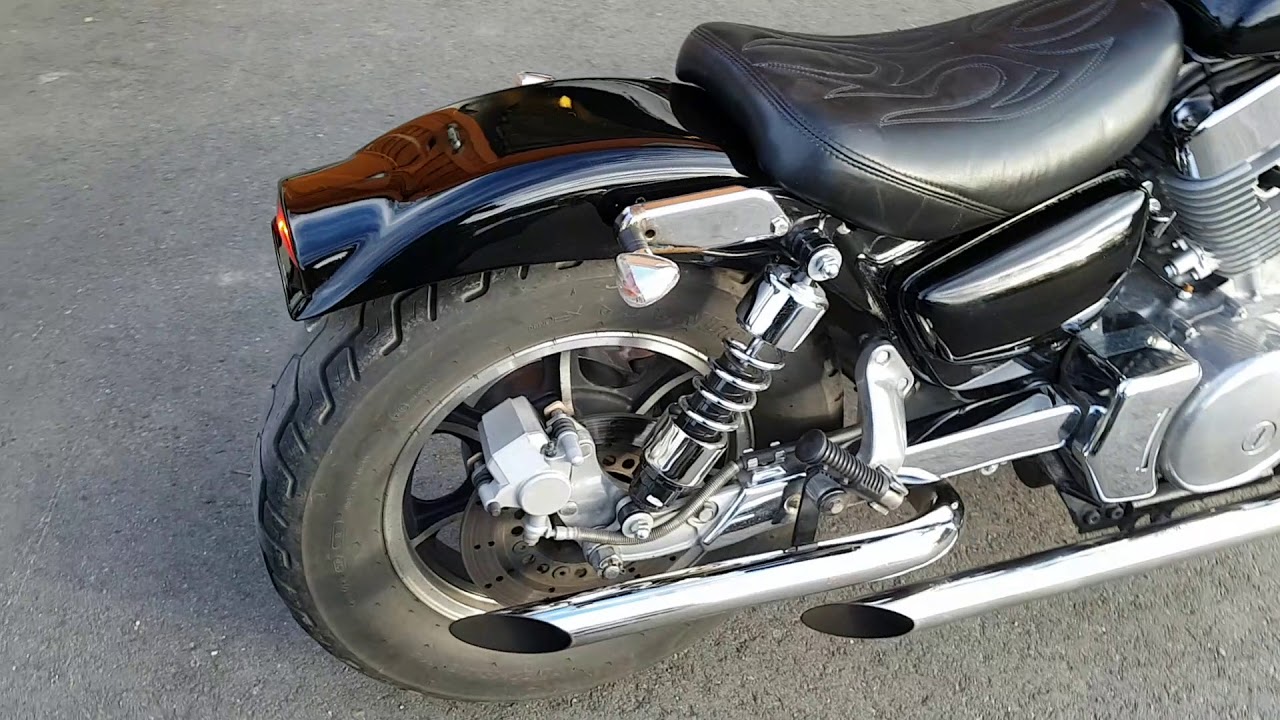 Kawasaki vulcan 1500 custom - YouTube