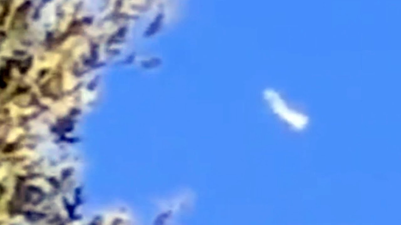 Shapeshifting UFO Over Sacramento, California June 14, 2025, UAP Drone ...